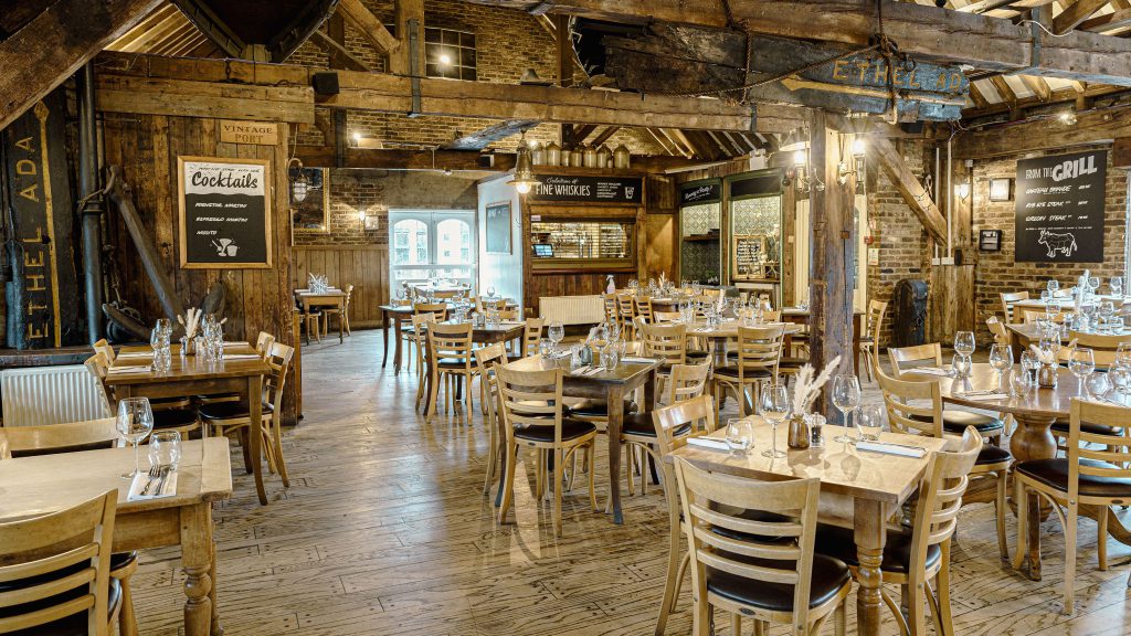Bars & Restaurants – St Katharine Docks | Central London's Only Marina